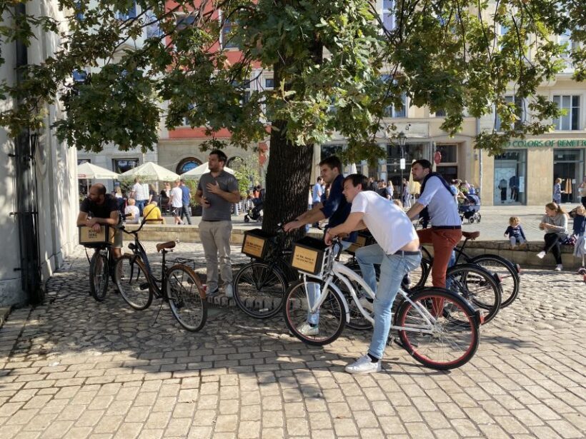 Krakow: Old Town Bike Tour with a Guide - FAQ