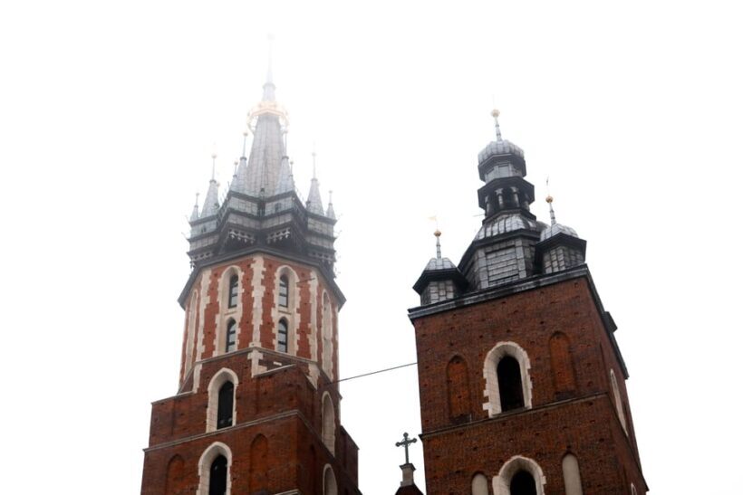 Krakow: Old Town Walk and Underground Museum Tour - The Sum Up