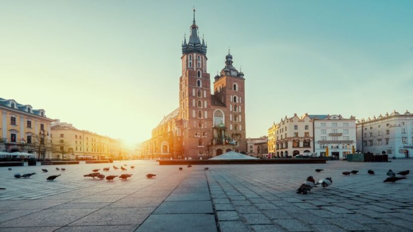 Krakow: Old Town Walking Tour - A Walk Through Krakow’s Historic Heart