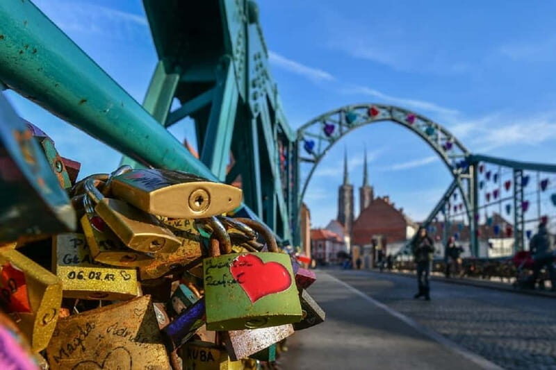 Krakow Private Day Trip to Wroclaw with Transport and Guide - Key Points