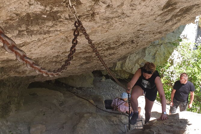 Krakow : Private tour hiking in Tatra Mountains and Termal baths - Sampling Local Flavors: Oscypek and More