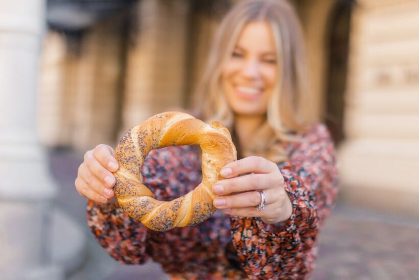 Krakow: Professional Photoshoot in the City Center - Why Choose a Professional Photoshoot in Krakow’s Old Town?