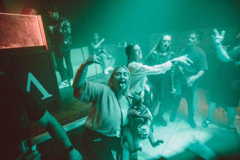 Krakow: Pub Crawl with Shots, Drinks & Skip-the-Line Entry - Exploring the Details of the Krakow Pub Crawl