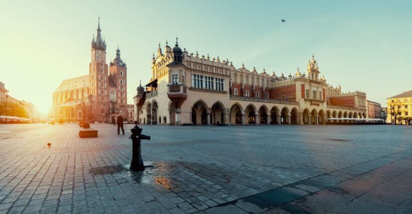 Krakow: Rynek Underground Museum Guided Tour & Stories - A Detailed Look at the Tour Experience