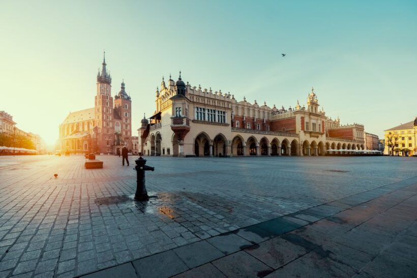 Krakow: Rynek Underground Museum Guided Tour & Stories - Final Thoughts