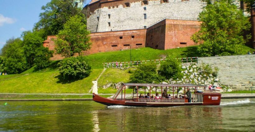Krakow: Scenic River Cruise - An In-Depth Look at the Krakow River Cruise