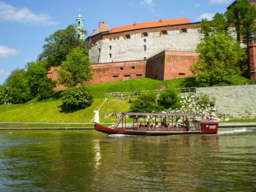 Krakow: Scenic River Cruise - Who is this tour best for?