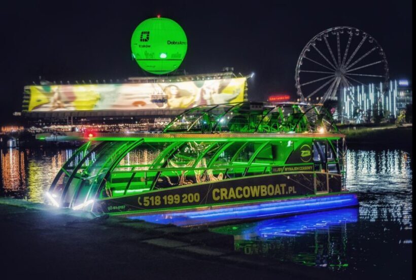 Krakow: Sightseeing Cruise on Vistula River with Audio Guide - Why this cruise is worth considering