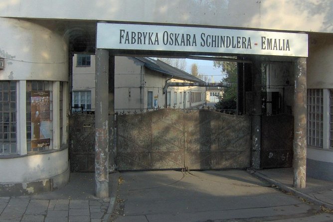 Krakow: Skip the line Oskar Schindlers Museum Private Tour - FAQ