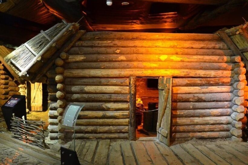 Krakow: Skip the Line Underground Museum & Old Town Private - Why This Tour Is Worth Considering