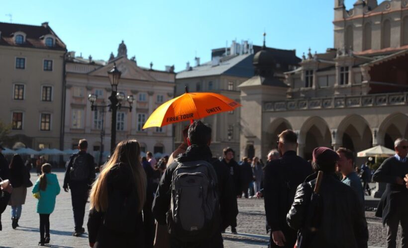 Krakow: The Old Town Walking Tour - Key Points