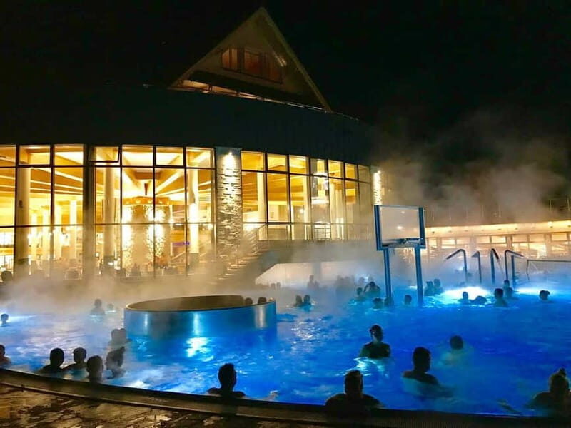 Krakow: Thermal Baths Evening Experience - Who Should Consider This Tour?