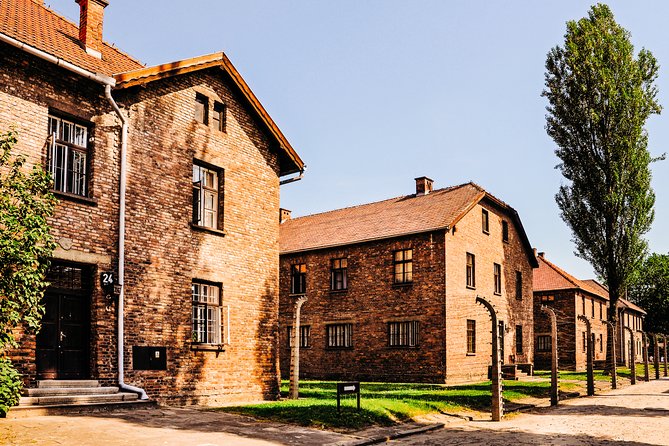 Krakow to Auschwitz-Birkenau Tour Review - Emotional Impact