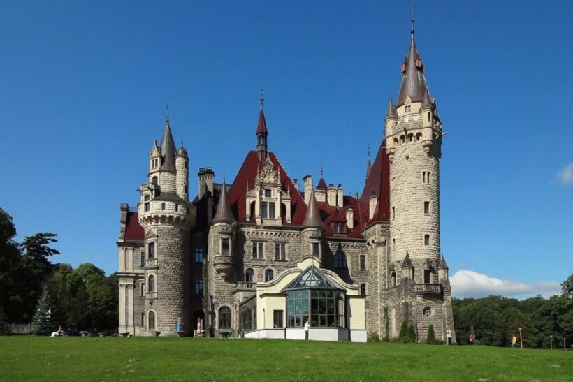Krakow to Moszna Castle and Plawniowice Guided Tour by Car - FAQ