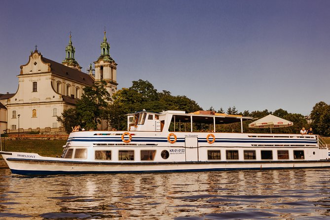 Krakow Vistula River 1 Hour Sightseeing Cruise - Accessibility and Logistics