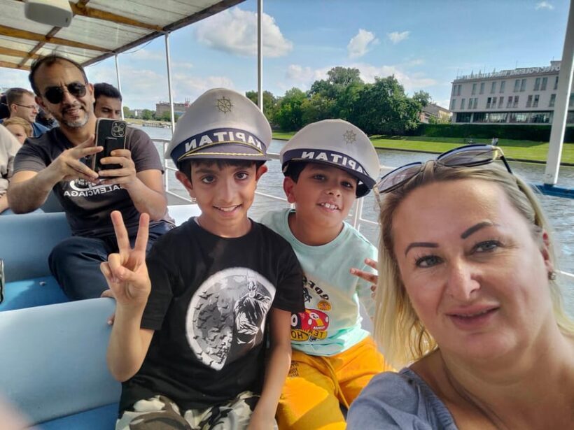 Krakow: Vistula River Cruise with Historical Views - Key Points