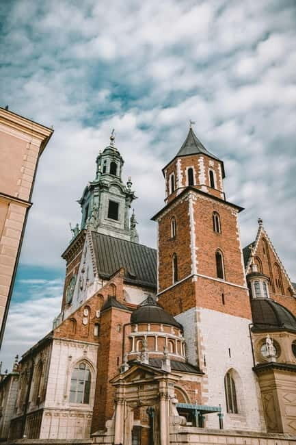 Krakow: Wawel Castle and Cathedral Guided Tour - What Travelers Say