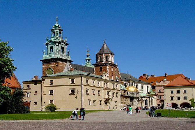 Krakow: Wawel Castle & Cathedral Guided Tour - Planning Your Visit