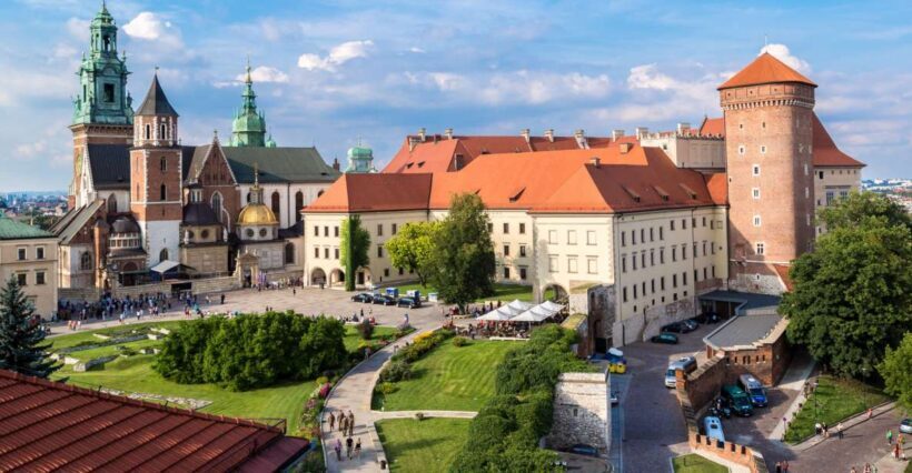 Krakow: Wawel Castle, Cathedral, Rynek Underground & Lunch - Who Should Consider This Tour