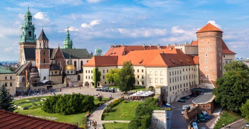 Krakow: Wawel Castle, Cathedral, Salt Mine, and Lunch - In The Sum Up