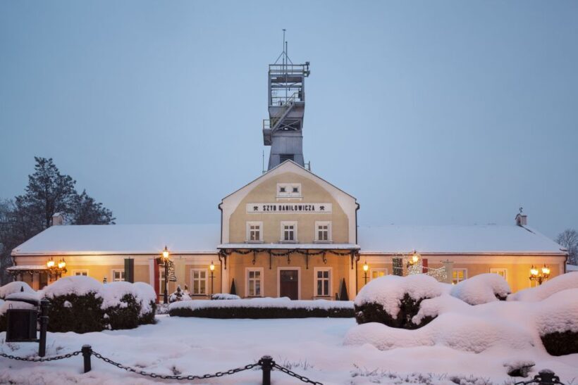 Krakow: Wawel Castle, Cathedral, Salt Mine, and Lunch - FAQ