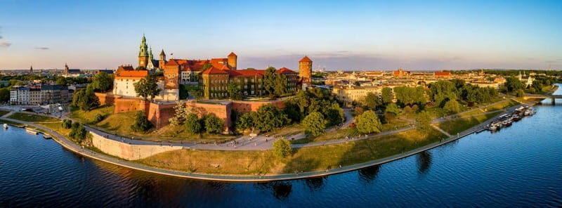 Krakow: Wawel Hill Audioguide Tour - An Inside Look at the Wawel Hill Audioguide Tour
