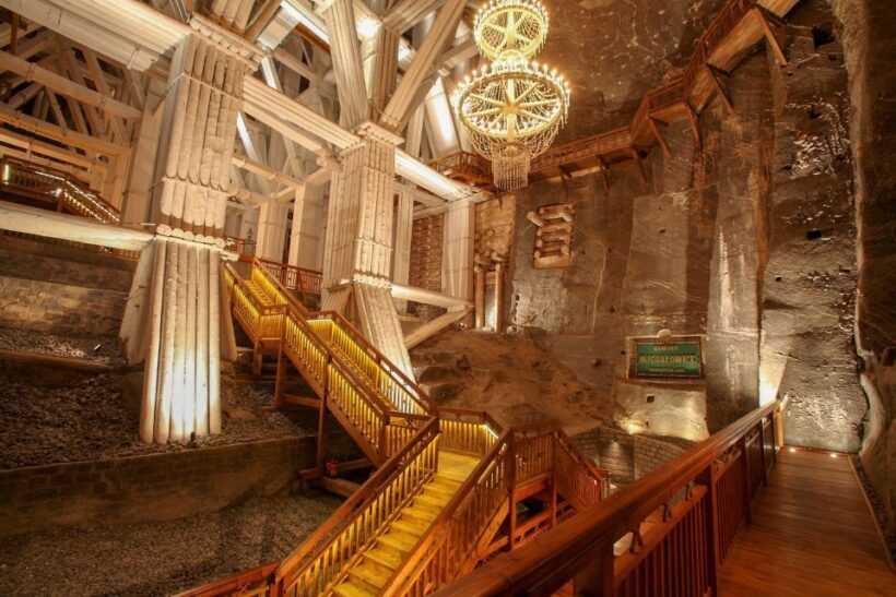 Kraków: Wieliczka Salt Mine Guided Tour with Hotel Pickup - Introduction