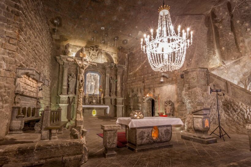Kraków: Wieliczka Salt Mine Guided Tour with Hotel Pickup - The Sum Up