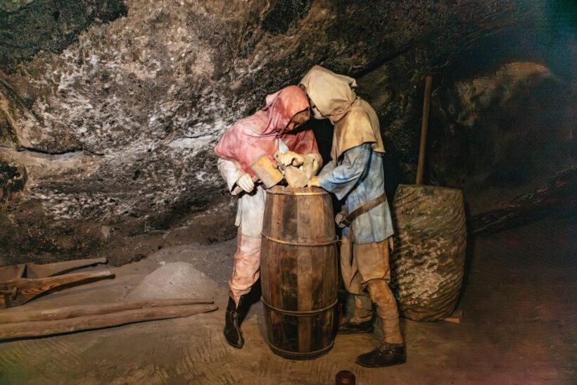 Krakow: Wieliczka Salt Mine Guided Tour with Transport - FAQ