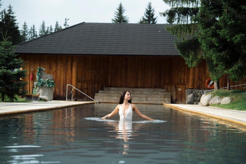 Krakow: Zakopane Cable Car, Vodka, Cheese & Hot Springs Tour - The Sum Up