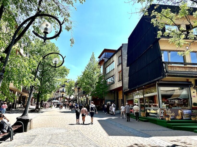 Krakow: Zakopane & Chocholowskie Thermal Bath Full-Day Trip - FAQs