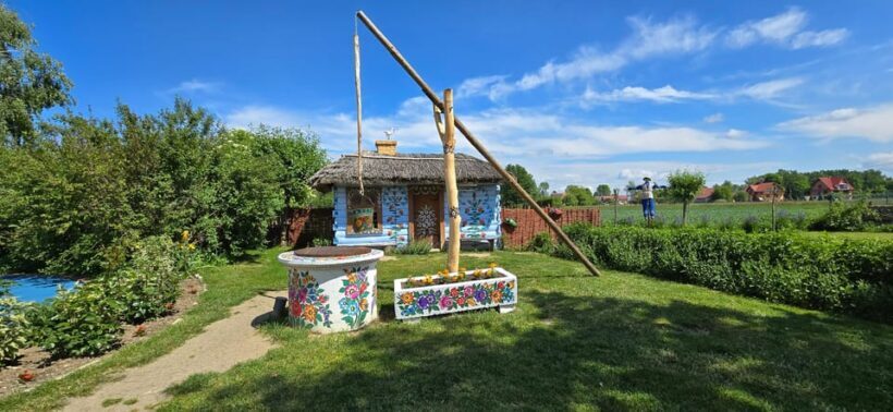 Krakow: Zalipie Village Tour - Key Points