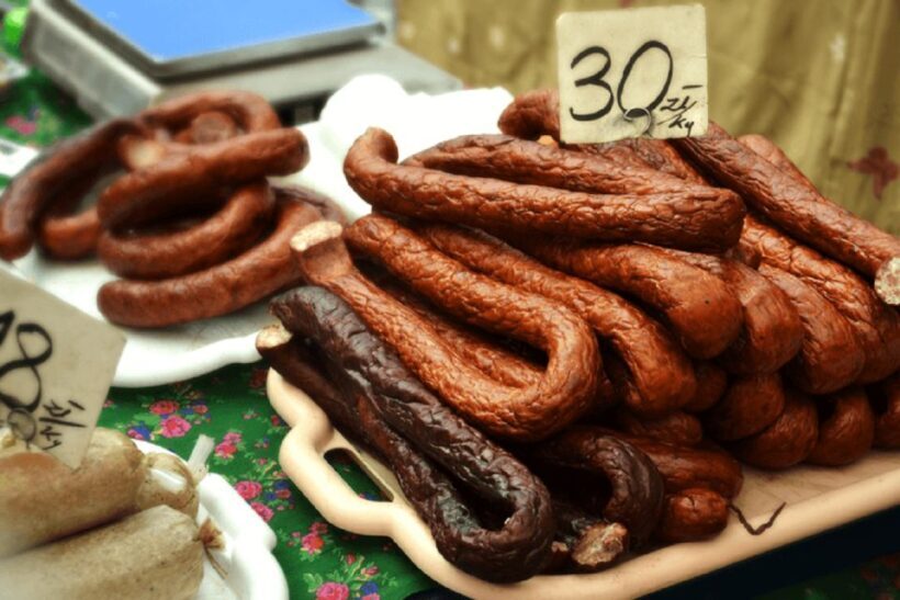 Krakow's Local Flavor: Craft Beer and Street Food with Guide - Detailed Review of the Tour