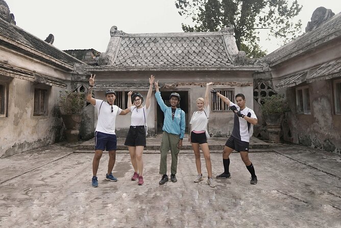 Kraton Hidden Gems Jogja Cycling Tour - What the Tour Includes and What You Should Know