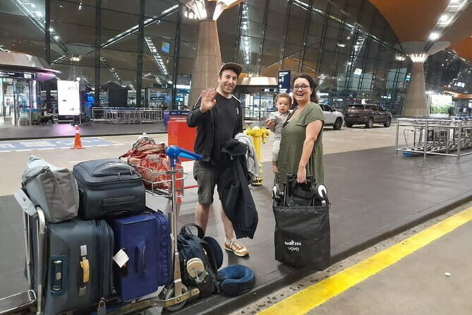Kuala Lumpur Airport Departure Private Transfer En-Route Putrajaya Tour - Key Points
