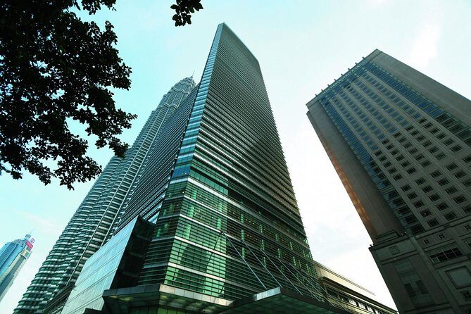 Kuala Lumpur City Hotels to Singapore City Hotels 1-way Transfer - The Cost and Its Value