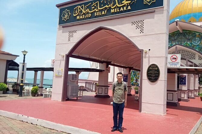 Kuala Lumpur City To Singapore City En-route Malacca Heritage Tour - A Closer Look at the Itinerary
