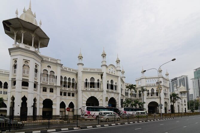 Kuala Lumpur City Tour Full Day Include Batu Caves - Getting to Know the Itinerary
