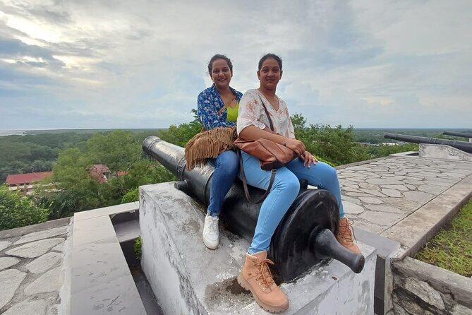 Kuala Lumpur Countryside, Batu Caves & Fireflies Tour with Dinner - The Sum Up