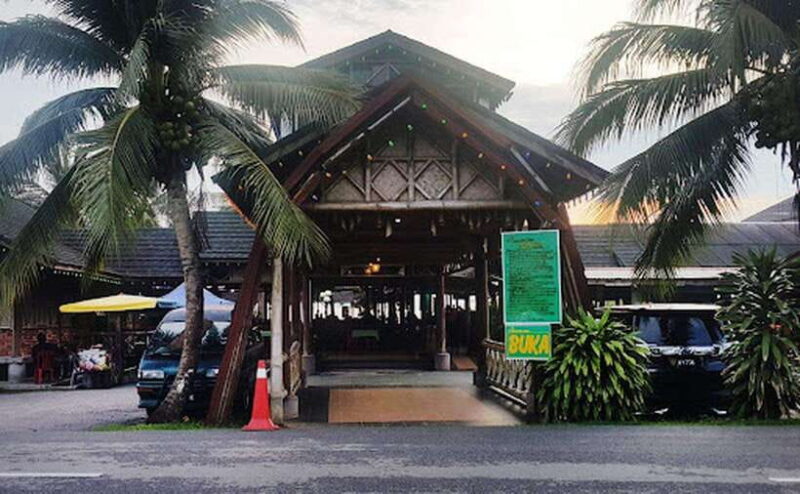 Kuala Lumpur: Fireflies Tour with Dinner and Hotel Pickup - Who Will Love This Tour?