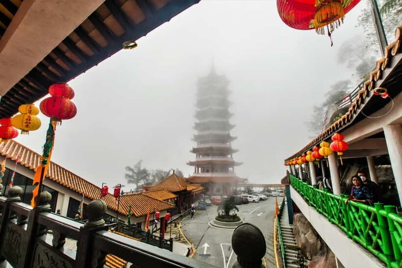 Kuala Lumpur: Genting Highlands Tour with Awana Cable Car - Authentic Experiences and Traveler Feedback