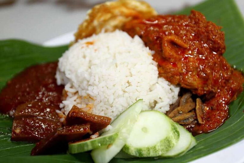 Kuala Lumpur: Half Day Local Food Walking Tour - Who Will Love This Tour?