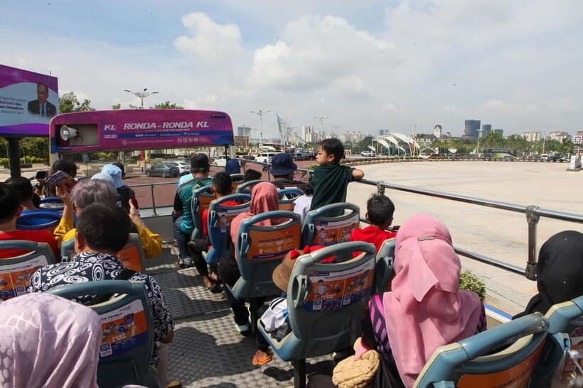 Kuala Lumpur: Hop-On Hop-Off Sightseeing Bus Pass - The Sum Up: Who Will Find Value in This Experience?