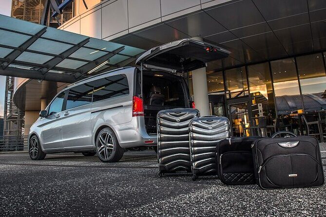 Kuala Lumpur Hotel to Singapore Hotel (Door To Door) Overland Transfer - Key Points
