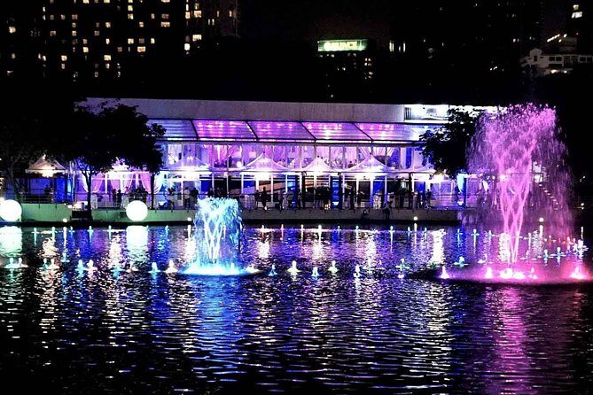 Kuala Lumpur Night Tour with Lake Symphony and Saloma Bridge - Key Points