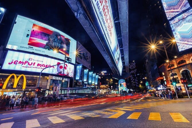 Kuala Lumpur: Nightlife Walking Tour with Local Guide - Key Points