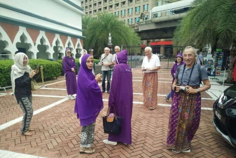 Kuala Lumpur: Private custom walking tour with a local guide - Why Consider a Private, Custom Kuala Lumpur Tour?