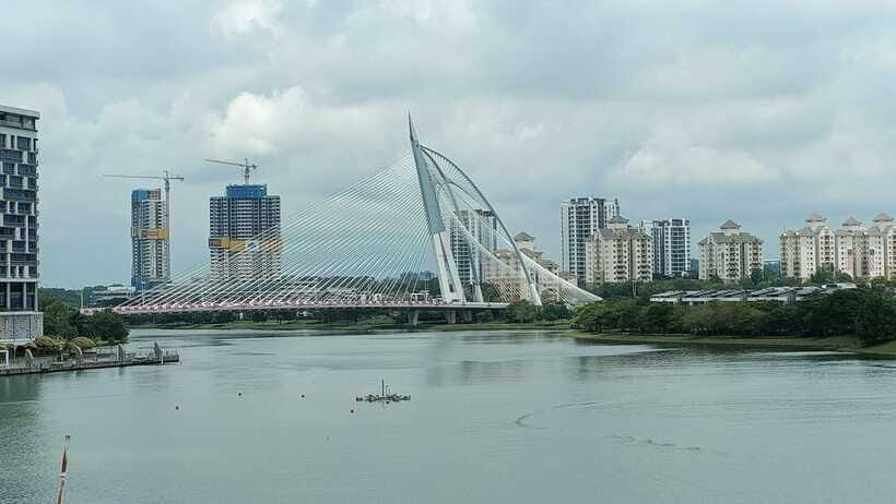 Kuala Lumpur: Putrajaya Tour with Hotel Pickup - Who Will Appreciate This Tour?