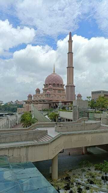 Kuala Lumpur: Putrajaya Tour with Hotel Pickup - Who Will Enjoy This Tour?