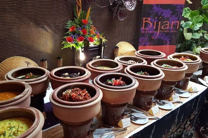 Kuala Lumpur Romantic Malay Dinner with Transport - Key Points